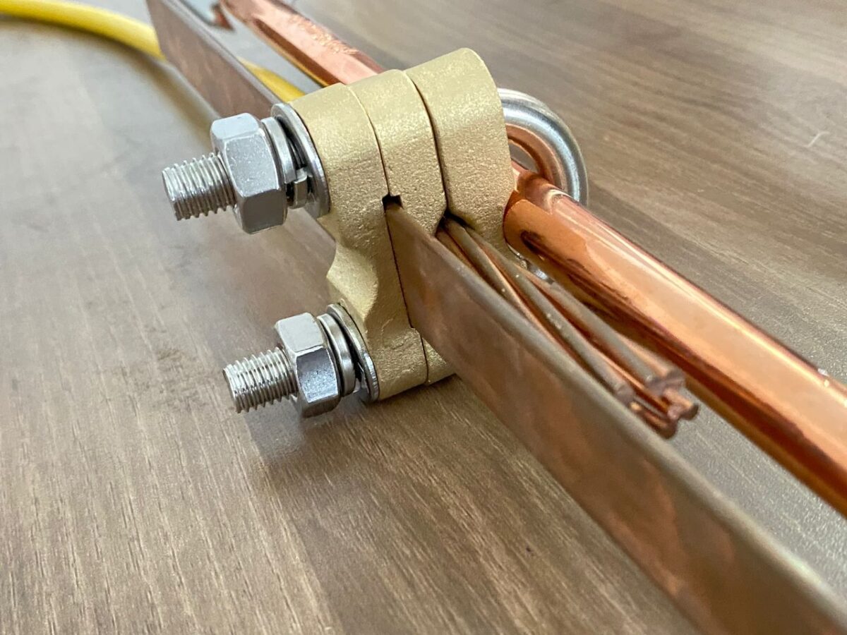 Bolted Earth Connectors for Cables, Rods & Earthing Straps